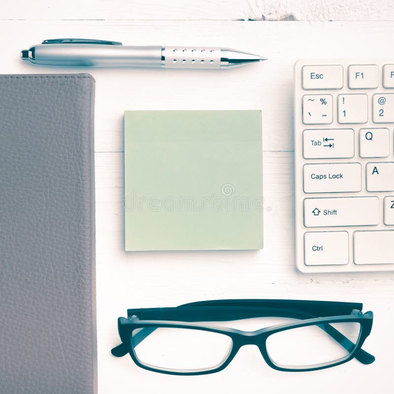 Computer and Sticky Note Vintage Style Stock Photo - Image of blank ...