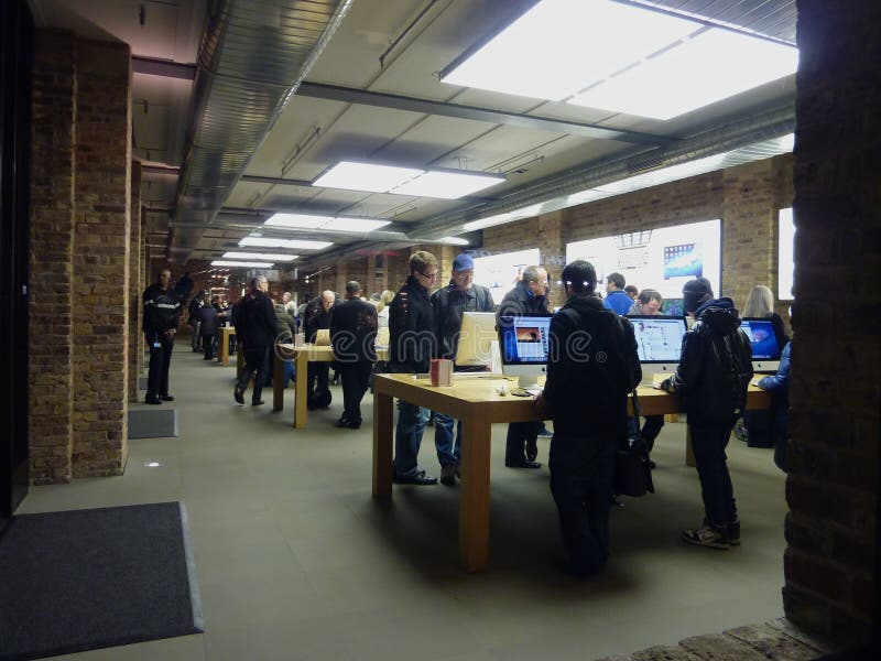 Apple Computer Store Retail Editorial Stock Image - Image of brand ...