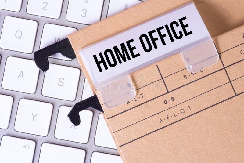 Computer Und Ordner Home Office Stockbild - Bild von krise, firma ...