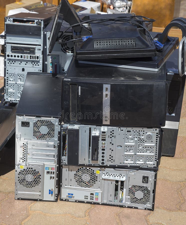 Computer waste in landfill stock image. Image of untraced - 269309085