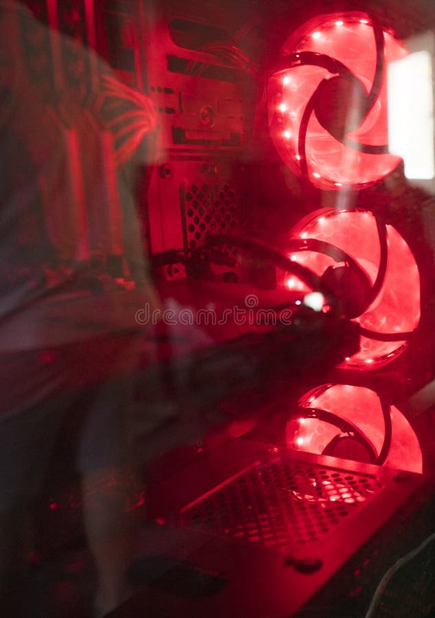 Computers in Modern Computer Club for Gamers and Peoples Who Love ...