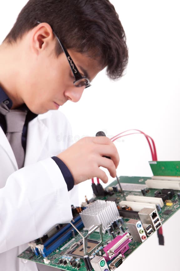 Computertechniker stockfoto. Bild von mann, überprüfen - 23955172