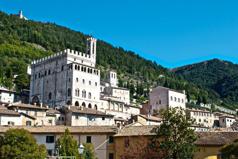 Gubbio (Perugia) fotografia stock. Immagine di mattina - 23596764