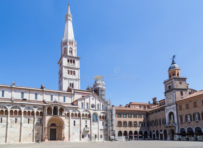 Il Palazzo Comunale, Il Municipio Di Modena Immagine Stock - Immagine ...