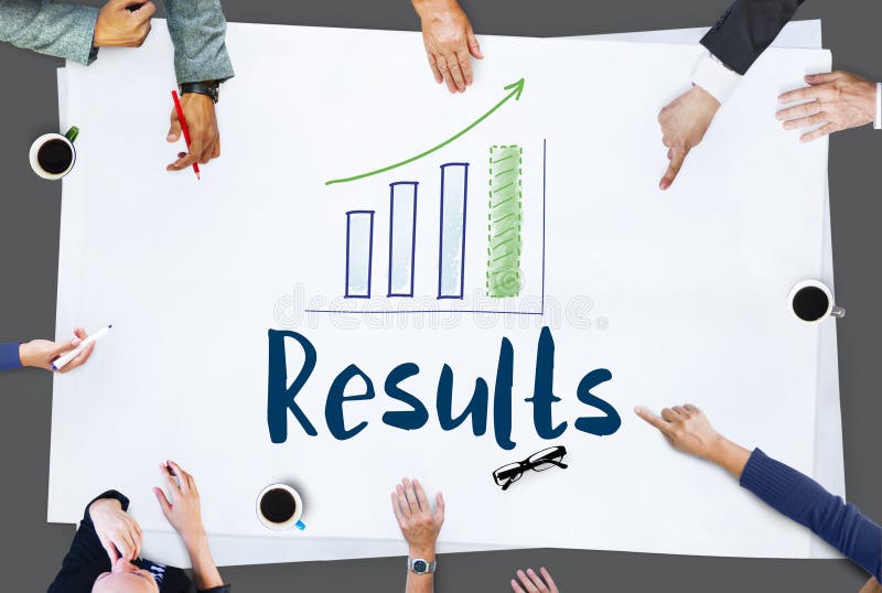 Conceito De Team Work Calculating Result Foto de Stock - Imagem de ...