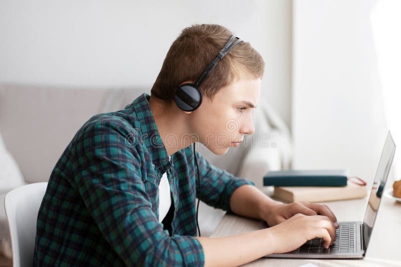 Online Lesson. Students Learning by Laptop in Library Stock Image ...