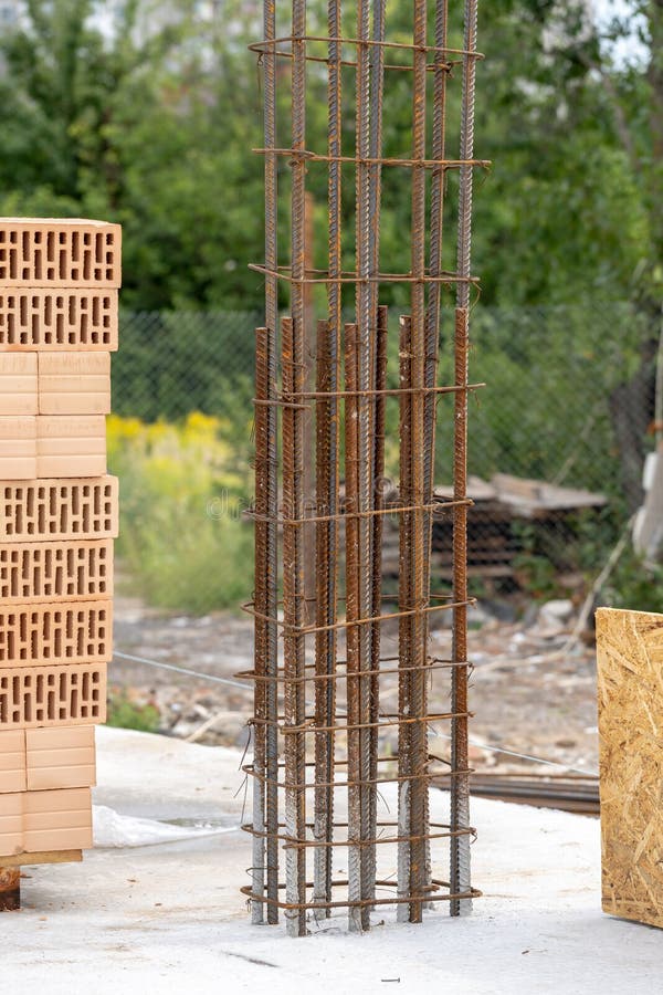 152 Building House Concrete Blocks Columns Stock Photos - Free ...