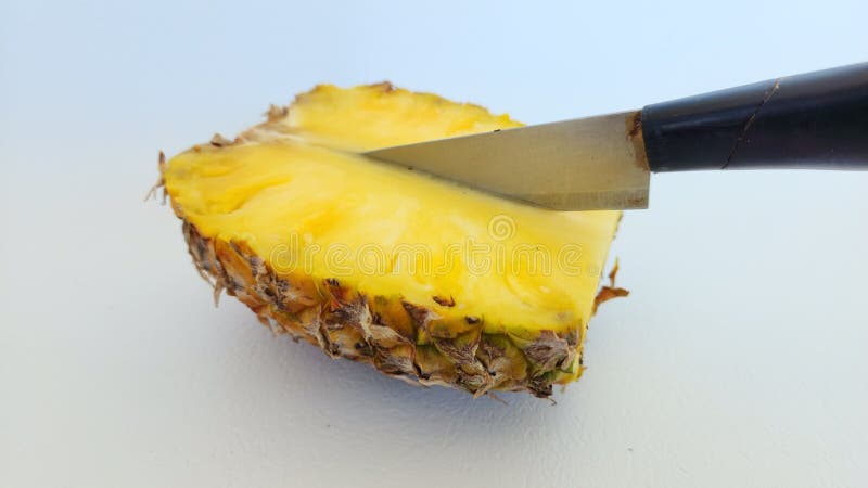 Cutting Half a Pineapple Fruit Stock Photo - Image of lifestyle, dish ...