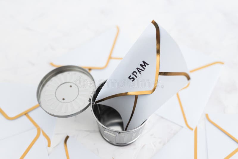 Spam Emails in the Trash Can Stock Photo - Image of data, laptop: 128599422