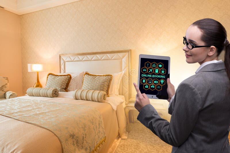 Online Hotel Accommodation Booking Website Provide Modish Reservation ...