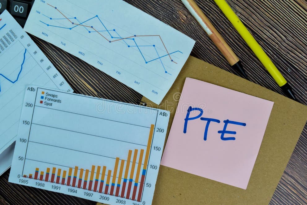 Concept of PTE Write on Sticky Notes Isolated on Wooden Table Stock ...