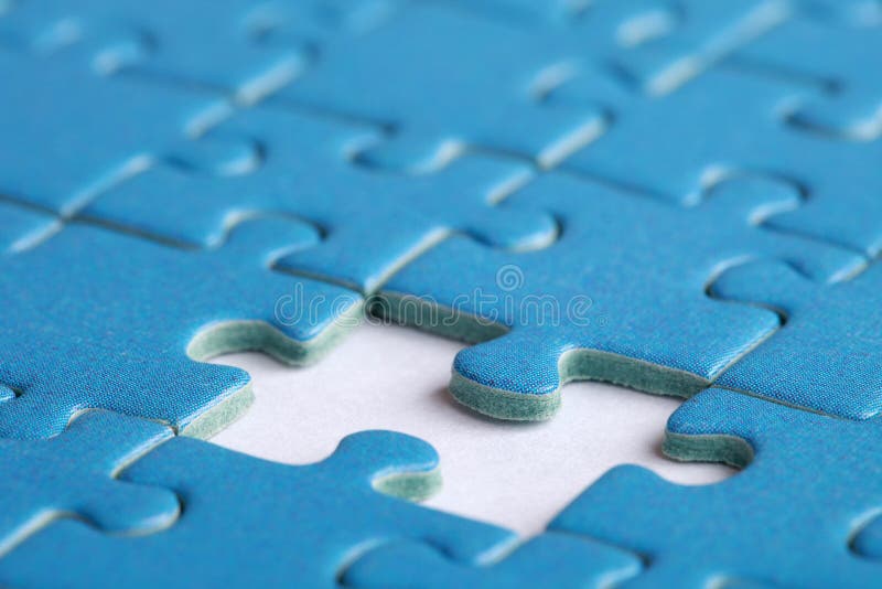 Il recherche la solution photo stock. Image du employeur - 71218394