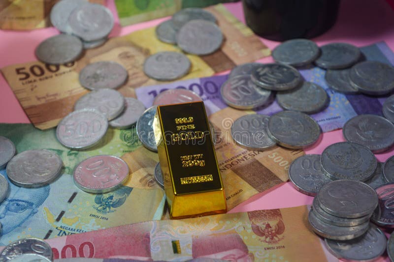 The Concept of Rupiah Currency, Gold Bars 200 G and Financial Concepts ...