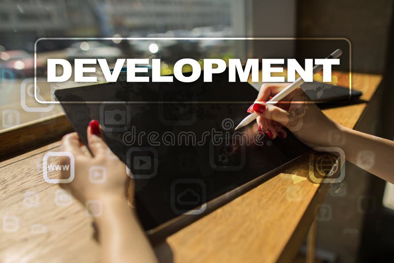 Concepto Del Desarrollo En La Pantalla Virtual Software Personal Foto de archivo - Imagen de ...