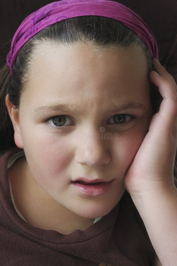 340+ Concerned girl Free Stock Photos - StockFreeImages