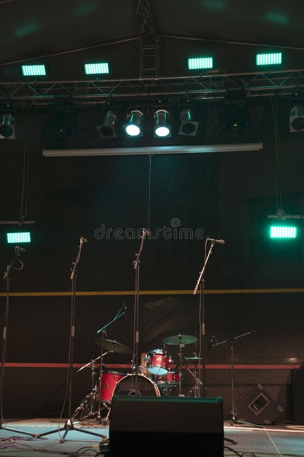 For the concert stock image. Image of platform, atmosphere - 17527407