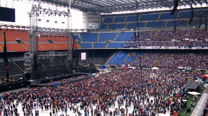 Concert editorial photography. Image of stadium, arena - 21123382