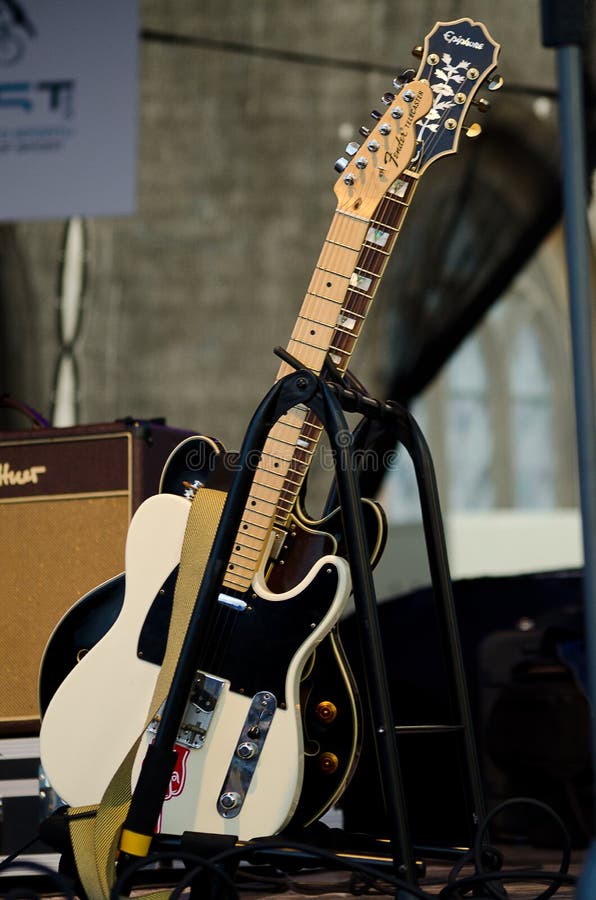 Concert band Lenny editorial image. Image of club, happy - 59295175