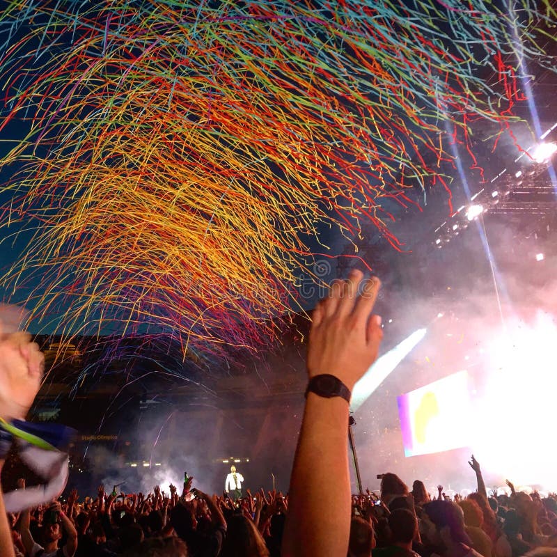 Concert editorial image. Image of people, hand, concert - 123200855