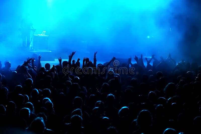 Happy crowd at concert editorial photo. Image of celtic - 85591121