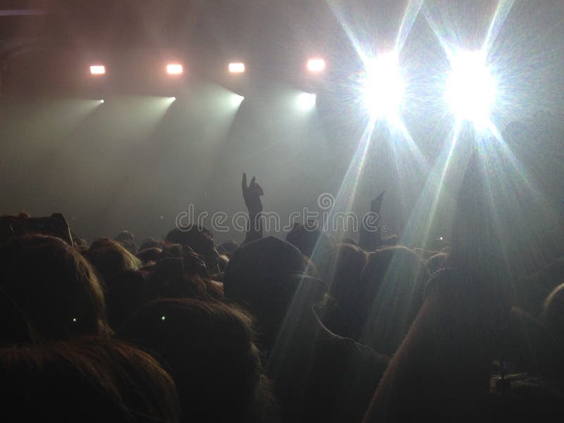Hands Up editorial photo. Image of fans, lights, milwaulkee - 107046576