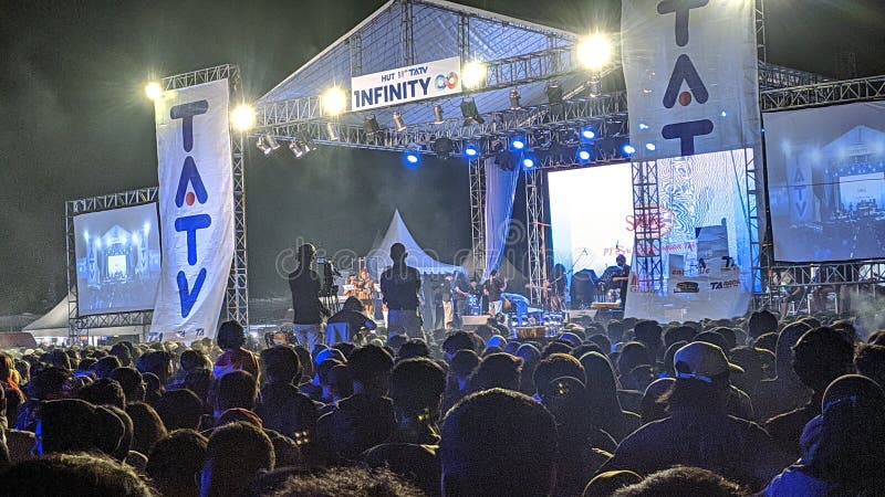 Concert editorial photo. Image of tatv, concert, reggae - 263131316