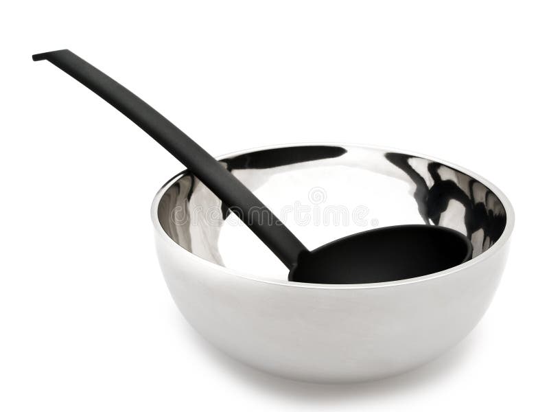 Concha de sopa na bacia foto de stock. Imagem de equipamento - 9901886