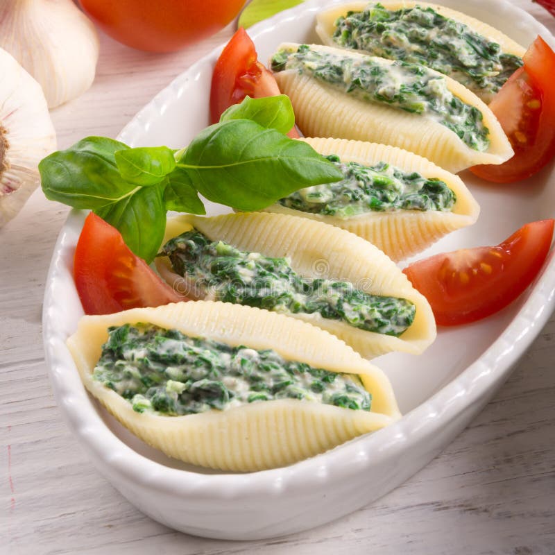 Conchiglioni stock image. Image of dishware, fork, close - 50100721