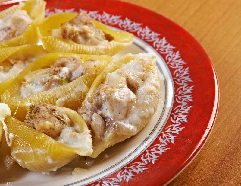 Conchiglioni rigati stock image. Image of conchiglioni - 38186659