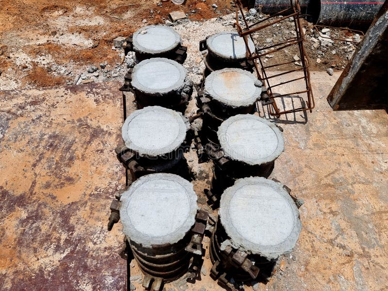 Concrete Casting in Cylinder Molds for Compressive Strength Test Stock ...