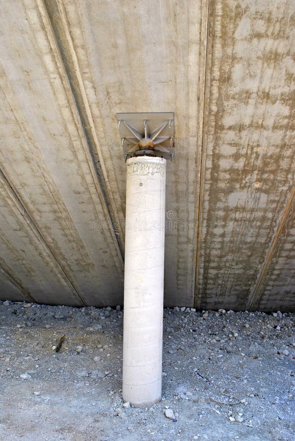 Concrete columns stock image. Image of site, pier, column - 15581655
