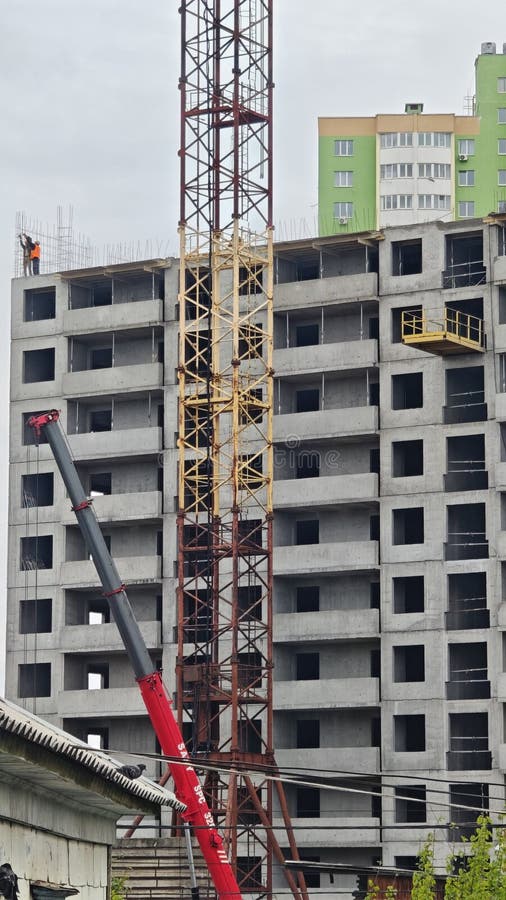 Concrete High-rise Building Under Construction Stock Image - Image of ...