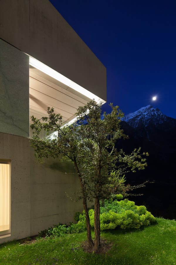 Concrete House, Night Scene Stock Image - Image of design, open: 73037363