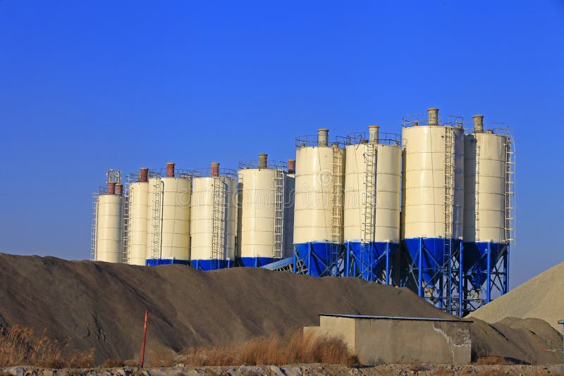 Concrete Mixing Silo, Site Construction Facilities Stock Photo - Image ...