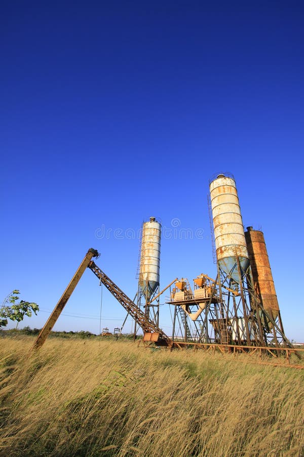 Concrete mixing tower. stock image. Image of facilities - 124079307