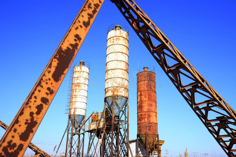 Concrete mixing tower stock photo. Image of heavy, station - 173901528