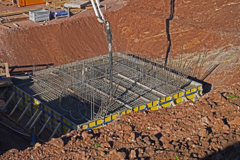 Concrete Work at Bridge Construction Site in Sachsen-Anhalt Stock Photo ...