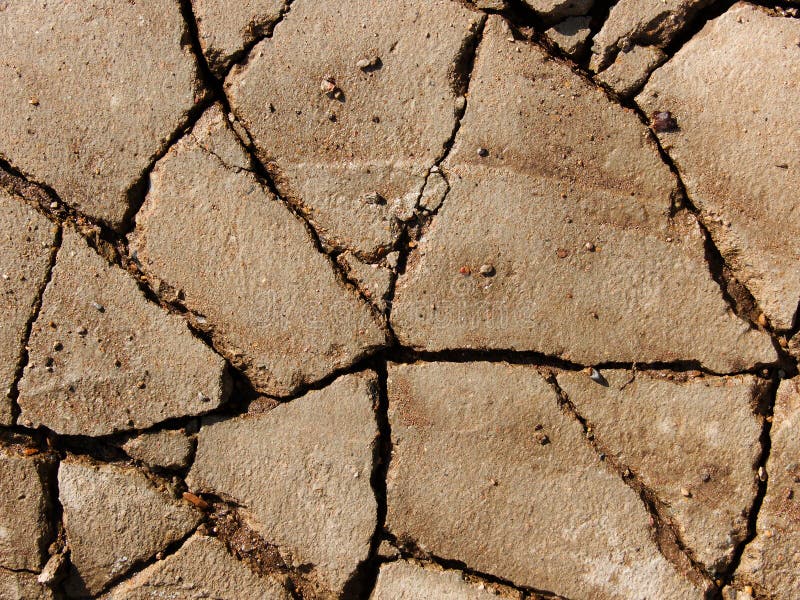 Concreto del camino roto foto de archivo. Imagen de concreto - 13874040