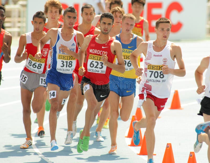 Concurrents Du 3000m Steeple Image stock éditorial - Image du athletes ...