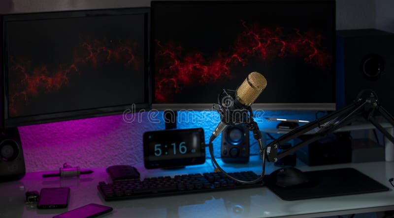 186 Keyboard Mic Lights Stock Photos - Free & Royalty-Free Stock Photos ...