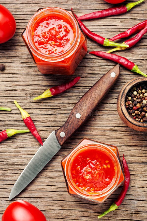 Condimento picante, salsa foto de archivo. Imagen de caliente - 126618424