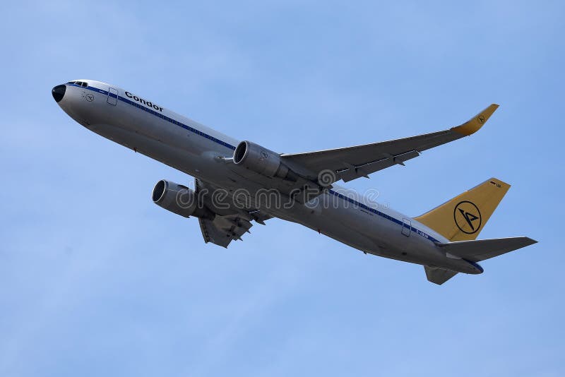 Condor Retro Livery Flying Up in the Sky Editorial Photography - Image ...