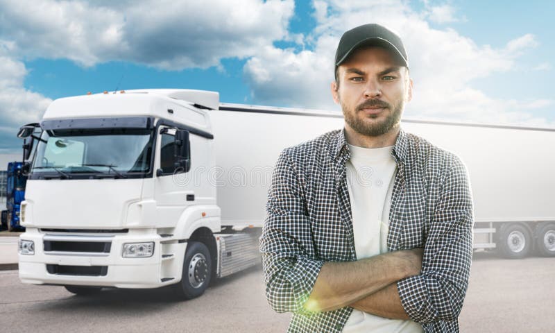 Conducteur De Camion Devant Les Camions Photo stock - Image du ...