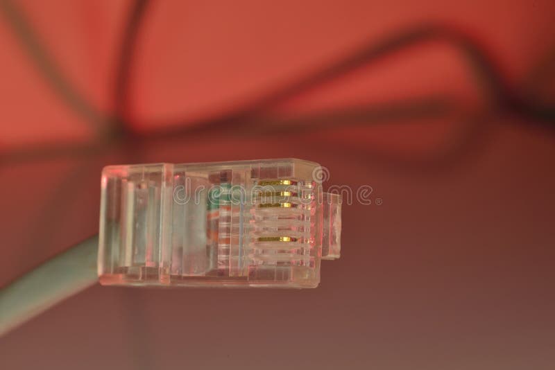 Conector Ethernet Rojo Rj45 Enchufe Con Cable Foto de archivo - Imagen ...