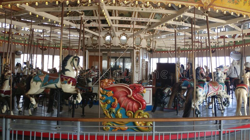 Coney Island carousel editorial photo. Image of leisure - 148920291