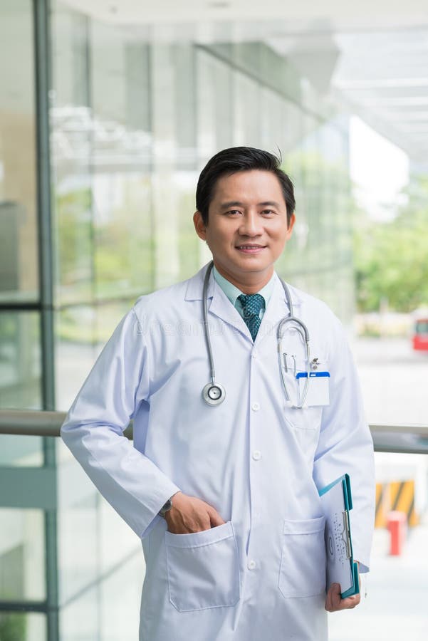 414 Confident Vietnamese Doctor Stock Photos - Free & Royalty-Free ...