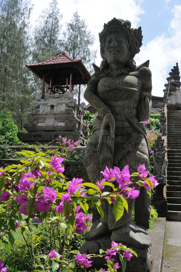 Configuración en Bali foto de archivo. Imagen de grande - 16637766