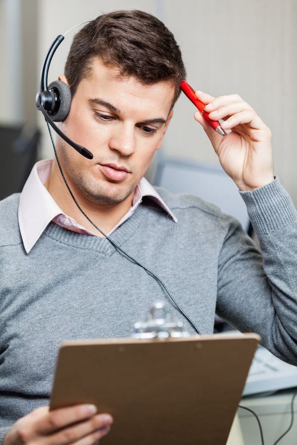 5,122 Confused Customer Stock Photos - Free & Royalty-Free Stock Photos ...