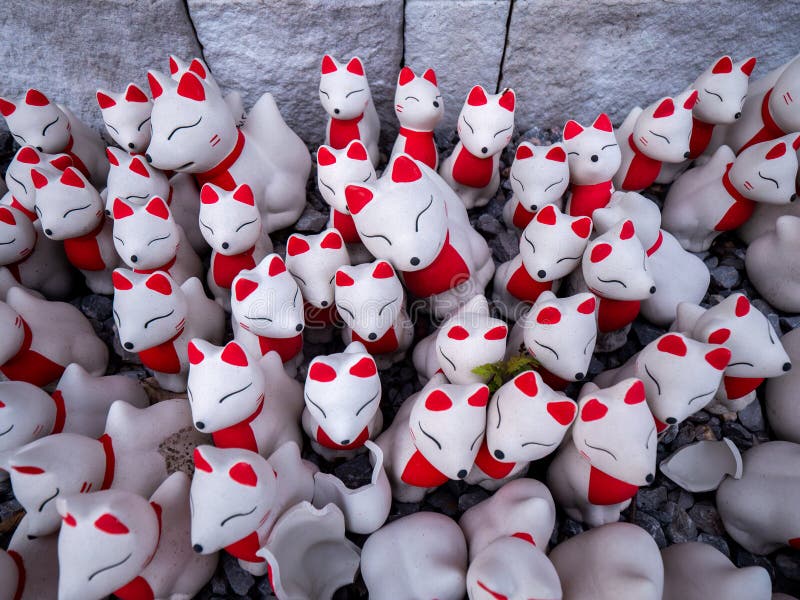 A Congregation of Fox Spirits: Bird S-Eye View at Doi Phra Chan Temple ...