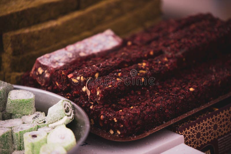 Conjunto De Doces Tradicionais Turcos No Mercado Foto de Stock - Imagem ...